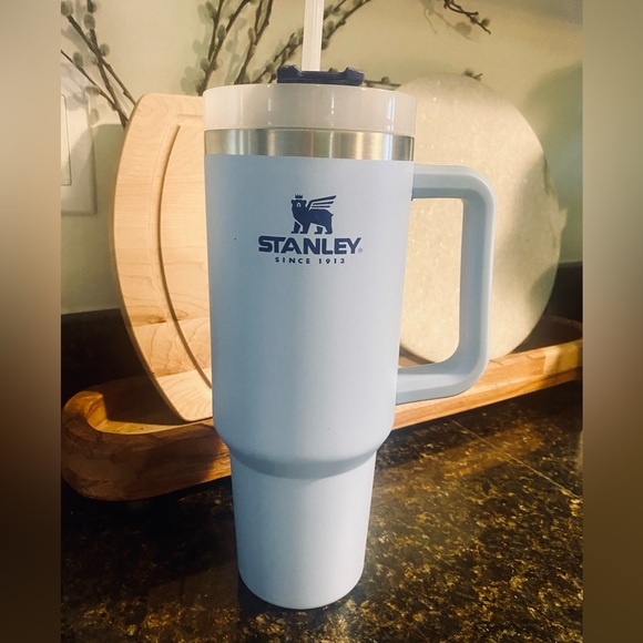 Stanley | Kitchen | Stanley Quencher Chambray 3 Oz Water Bottle Light ...